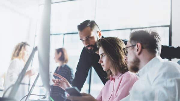 Process Monitoring: Key Benefits & Implementation Steps (2025)